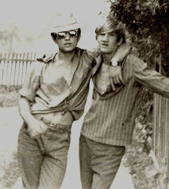 Gay History: Men Together 1800s (PHOTOS) | timalderman