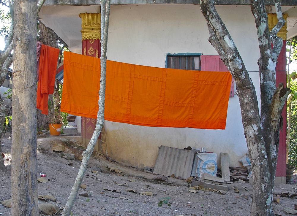 Buddhism 101: Buddhist Monks’ Robes | timalderman