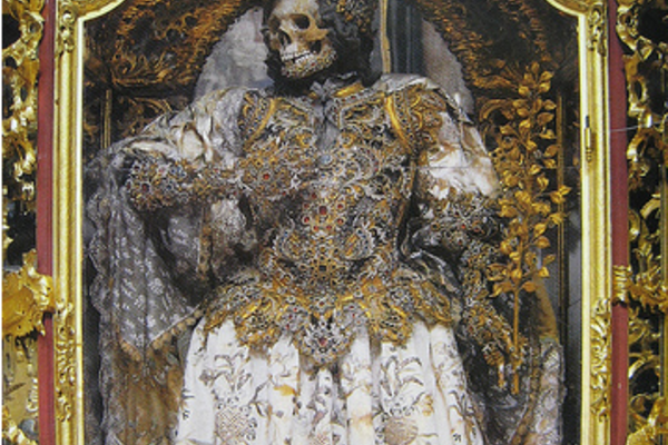 Weird & Creepy Catholic Relics & Reliquies | timalderman